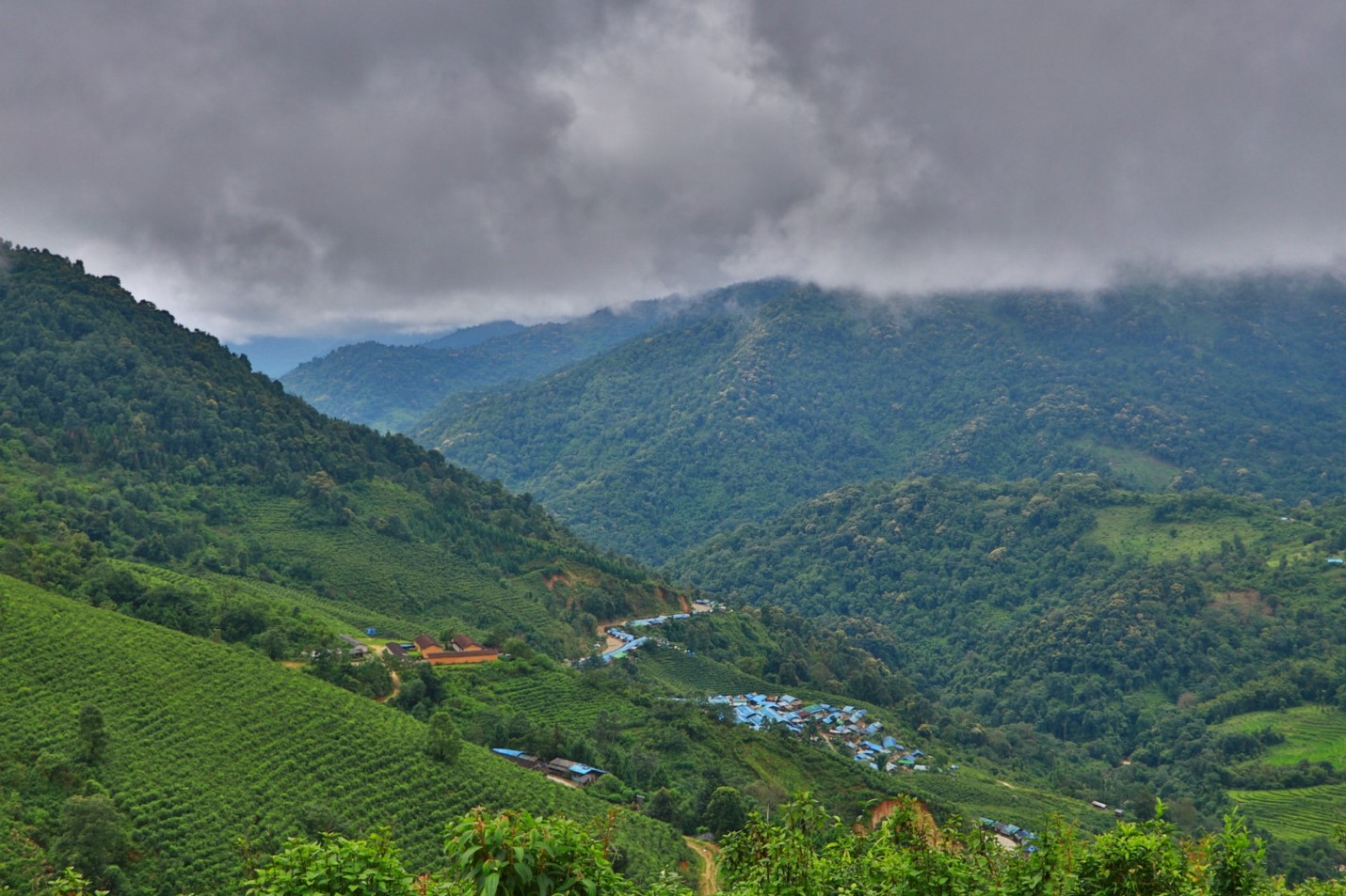 Conflict and Development in the Myanmar-China Border Region - XCEPT