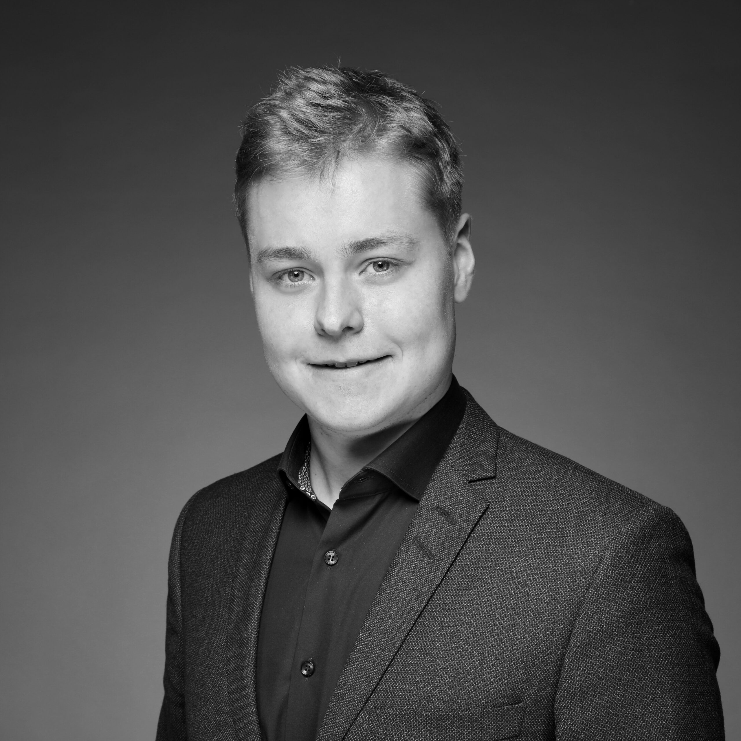 Nils Mallock - XCEPT